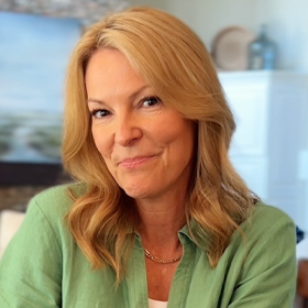 The One Key to Imparting Faith to Your Daughters - Zondervan