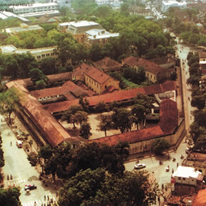 Tap Code: The True Story of Vietnam POWs and Their Secret Code