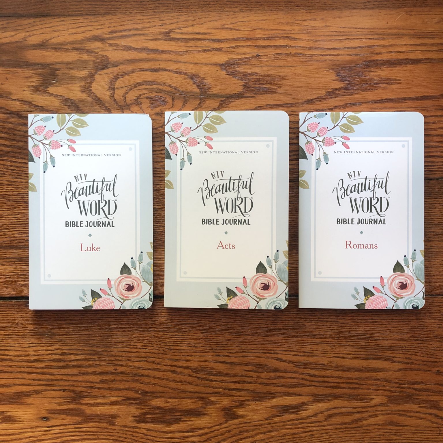 NIV Beautiful Word Bible - Bible Journals