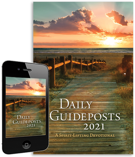 Daily Guideposts 2021 - America’s Bestselling Annual Devotional